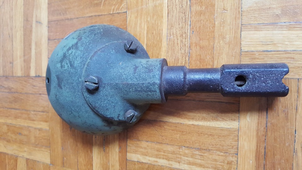 SHERMAN M4 TANK *** USA WWII RELIC HEADLIGHT LIGHT | eBay