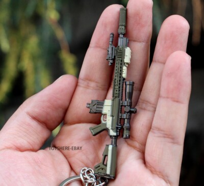 mini gun BIOHAZHARD 8 village SA110 sniper metal keychain toy gift 12cm ...