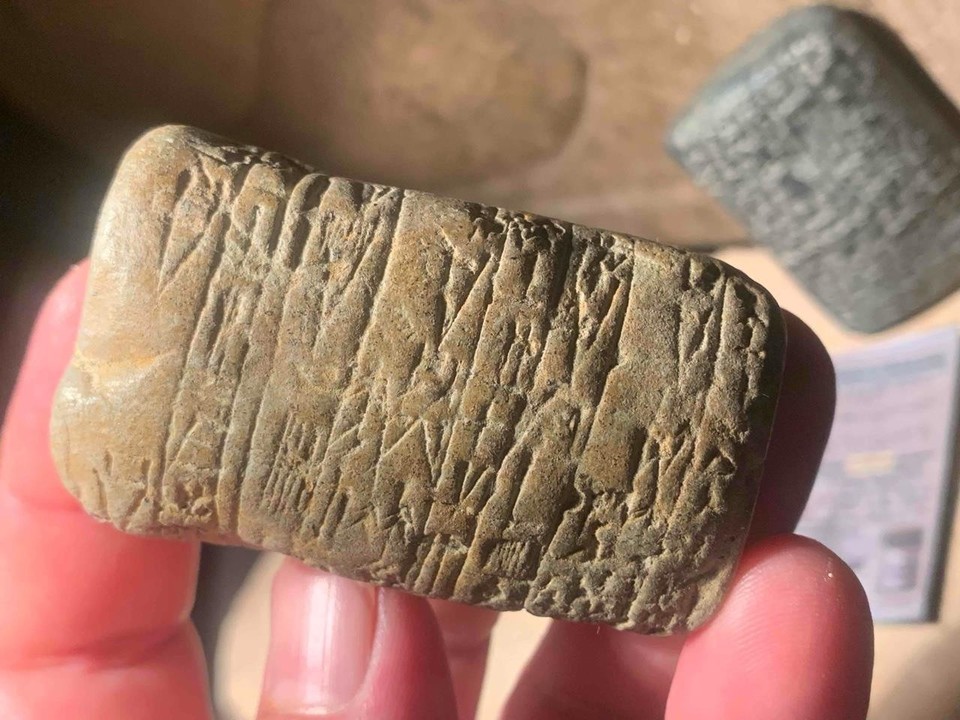 Sumerian Cuneiform tablets - Ancient writing of Mesopotamia - replica ...