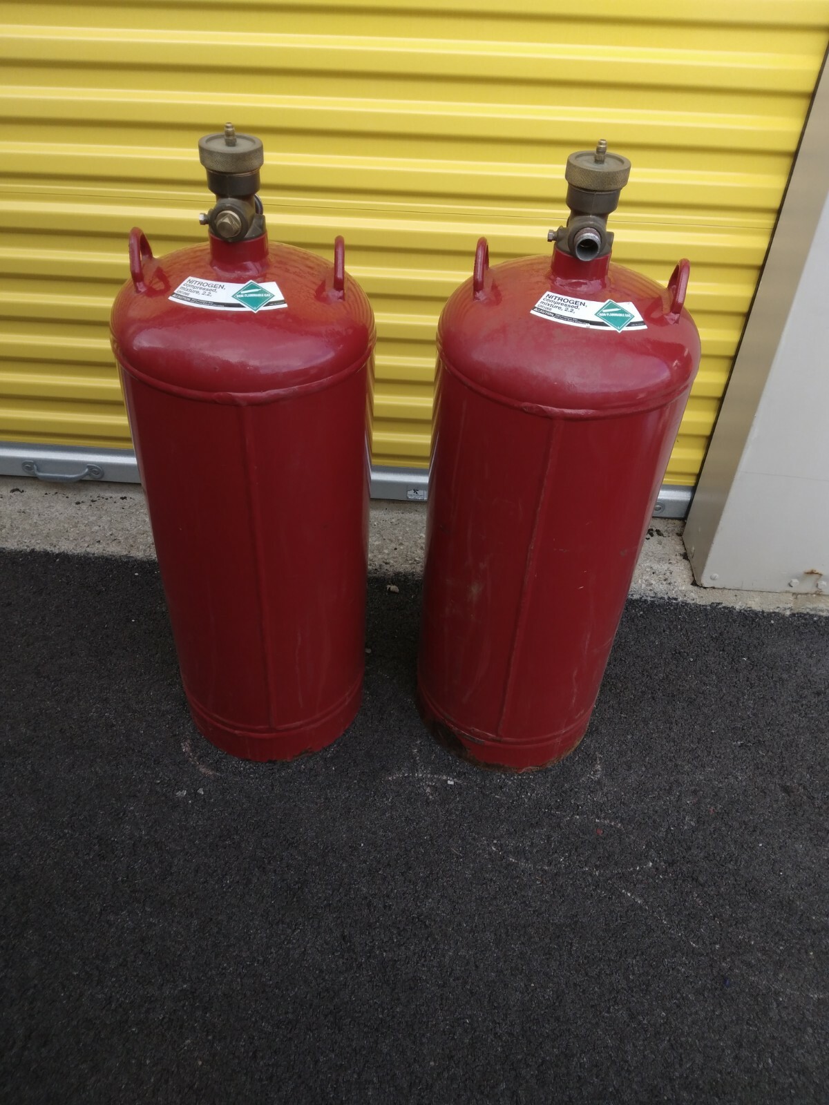 Pyro Chem Fire Supression System- (2)ADT-75 TANKS W/ ECH3 CONTROL HEAD ...