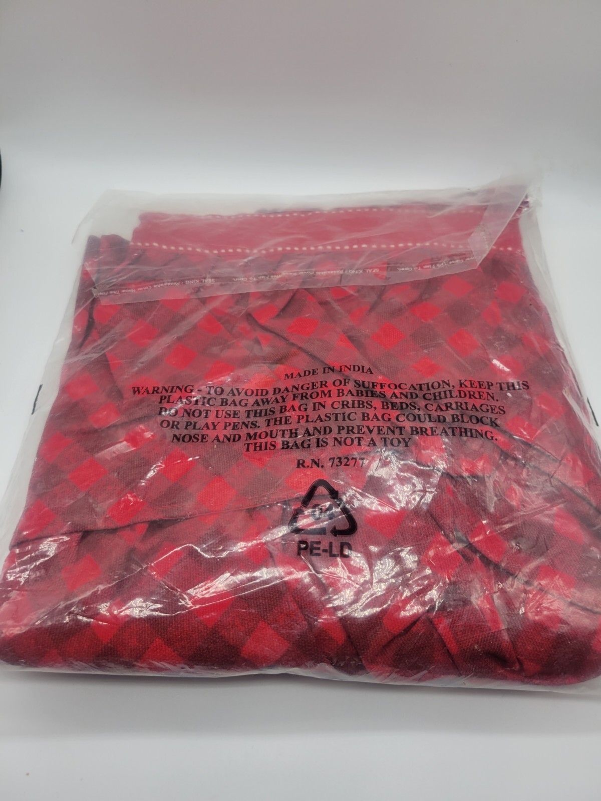 St Nicholas Square Adult Apron Red And White Checkered Possibly 3 Tiers ...