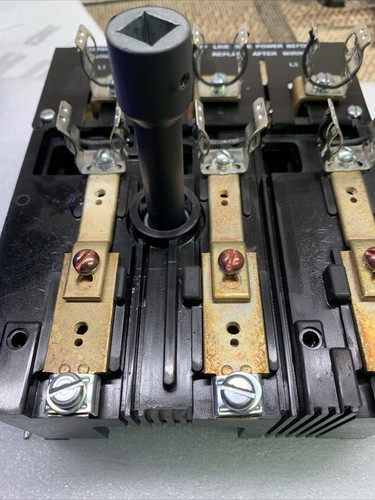 Telemecanique Disconnect Switch D10S1, Fuse kit 3-Pole 600 VAC 30 AMP ...