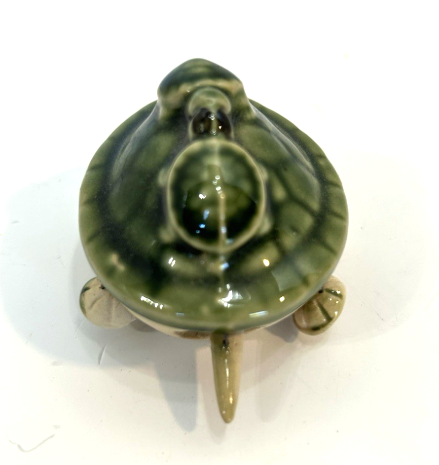 Bobble Ceramic Turtle With 2 Small Turtles on Back - Legs and Head ...