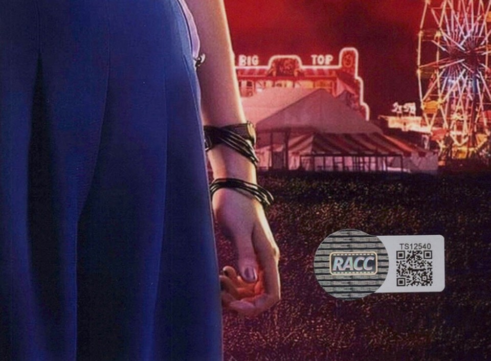 Maya Hawke signed "STRANGER THINGS" 8x10 Photo a EXACT PROOF Robin RACC ...