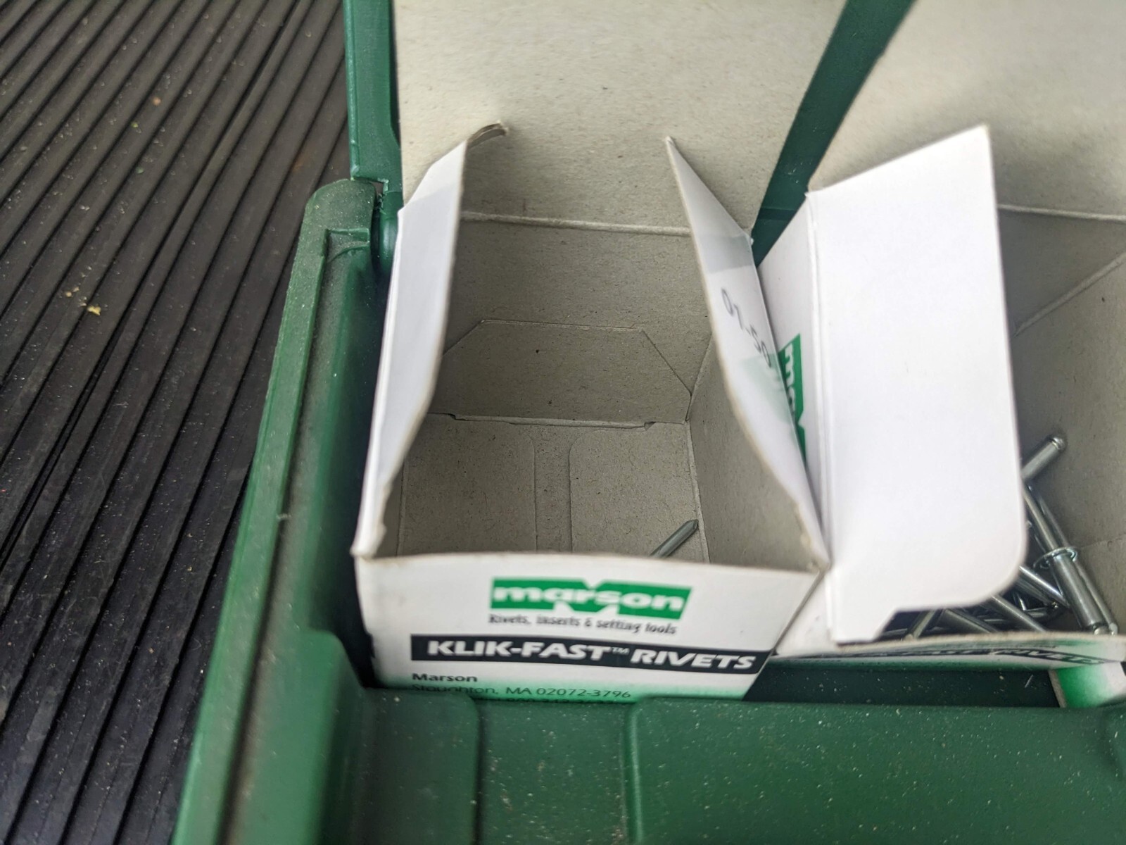 Blue Point HP200A Rivet Kit Snap-on Tools With Assorted Rivets for sale ...