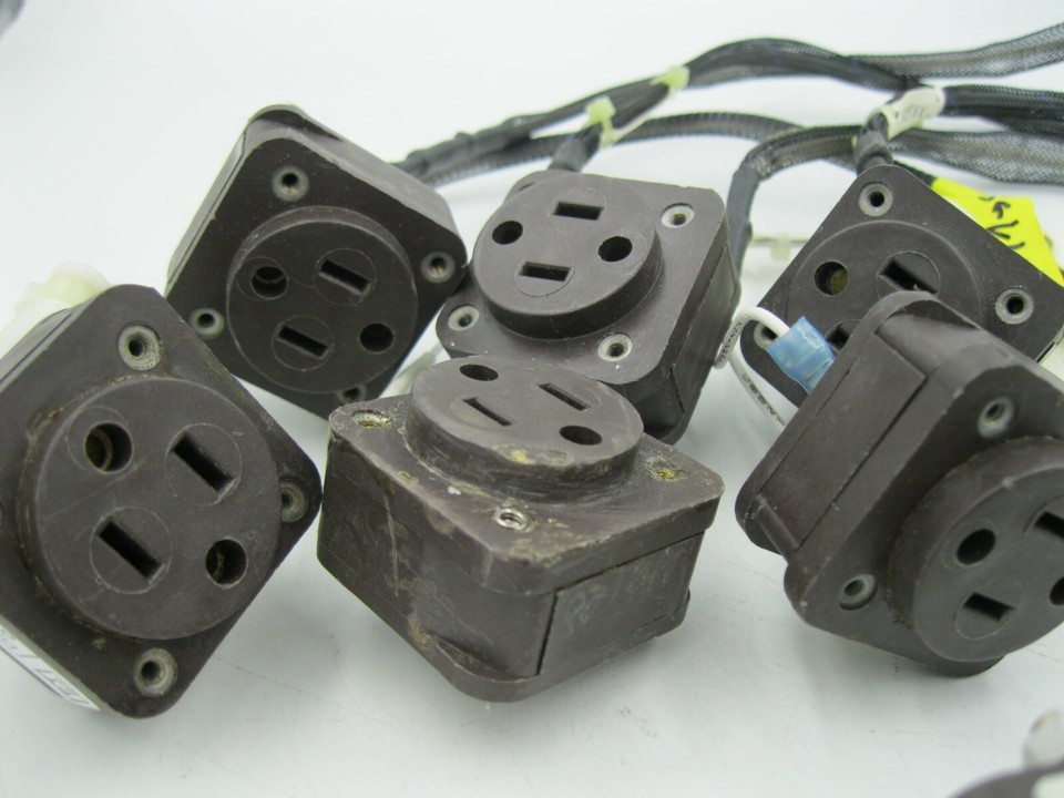 Bruce Industries Electrical Outlet - Shaver BR5000-603 Qty 8 | eBay