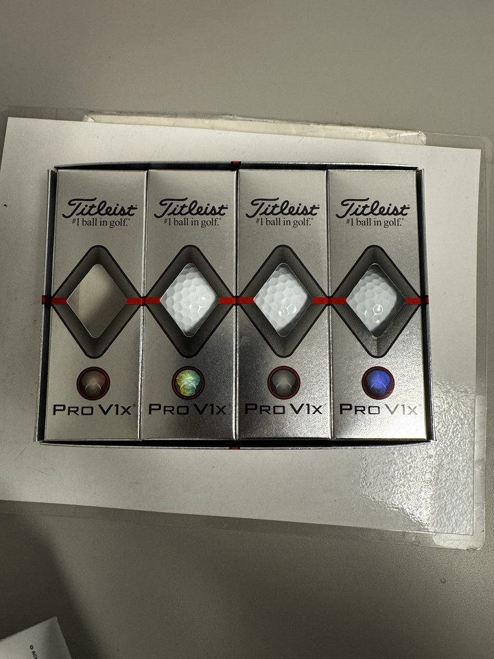 Titleist Pro V1x Golf Balls - T2048S - White (One Dozen) New Logo Balls ...