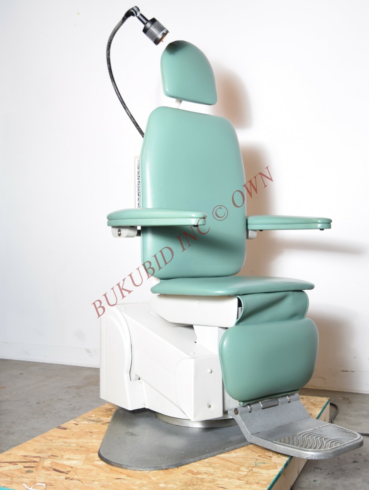 Global SMR MAxiSelect S270000 ENT Power Exam Chair with full Swivel ...