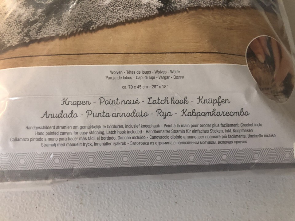 VERVACO I Stitch! Latch Hook Kit WOLVES 18 x 28 | eBay