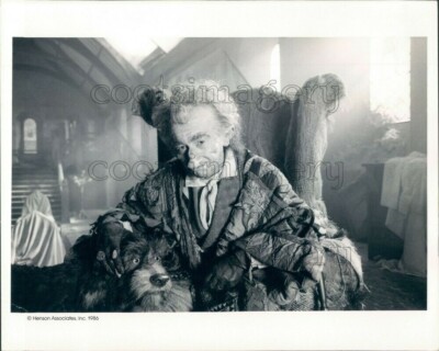 1986 Press Photo John Hurt as Storyteller Hans My Hedgehog 1980s TV | eBay