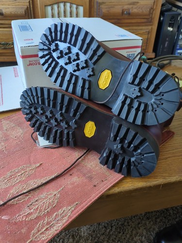 Red Wing 914 8in 8.5E Vibram Lug Resole | eBay