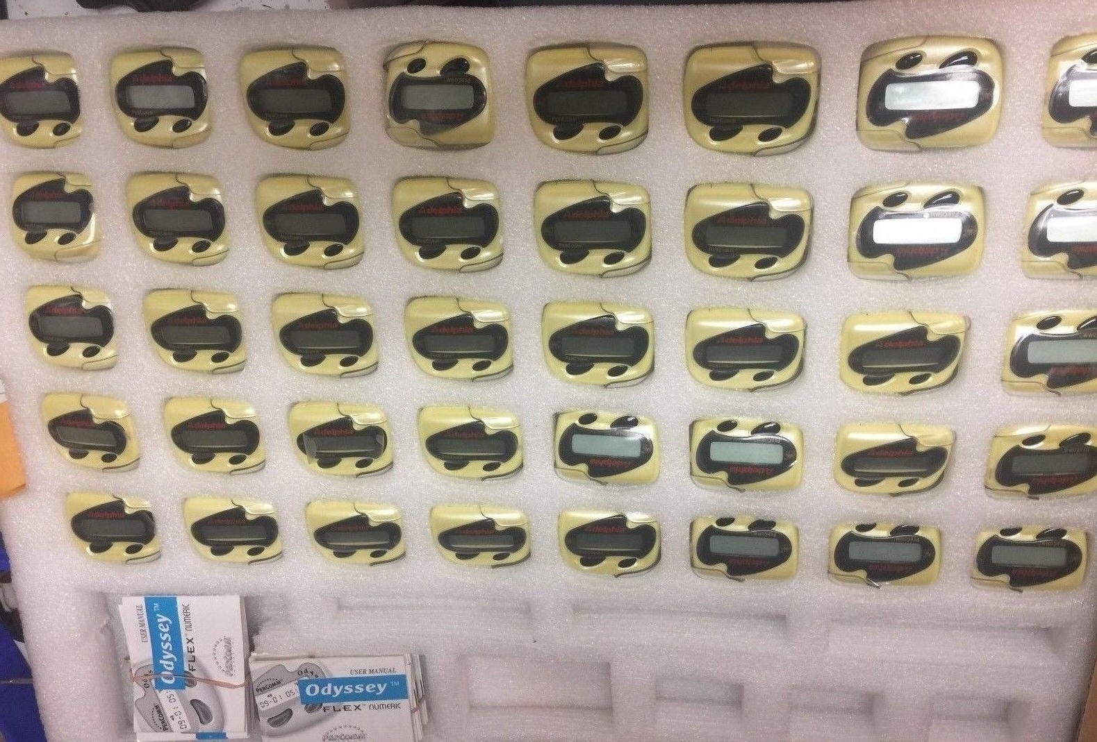 PAGER PERCOMM ODYSSEY BRAND NEW SUPER SMALL WITH NEW HOLSTER, CHAIN ...