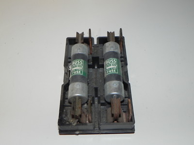 Fuse Blocks & Holders - Pull Out Fuse Block