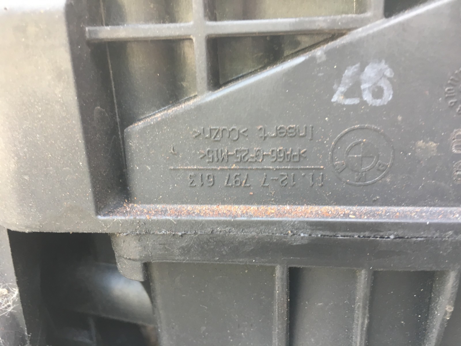 BMW E90 E91 E60 E61 CAM COVER 07-10 120d 320d 520d ROCKER COVER N47 ...