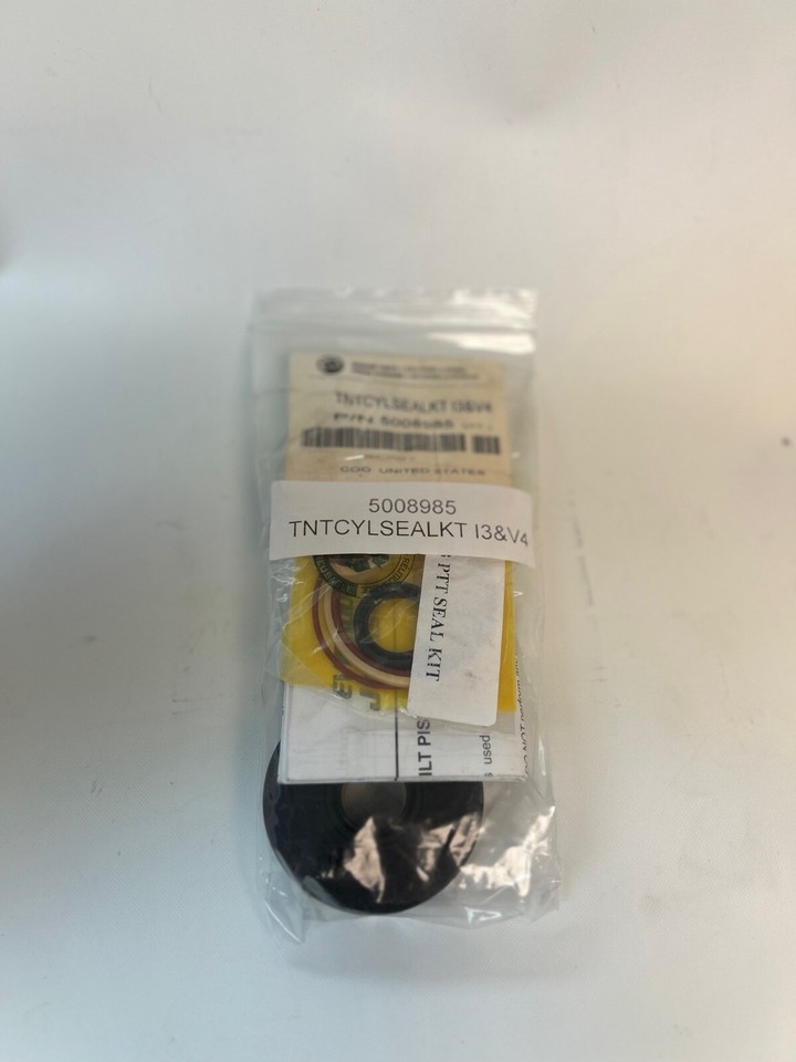 EVINRUDE TRIM AND TILT SEAL KIT - 5008985 | eBay