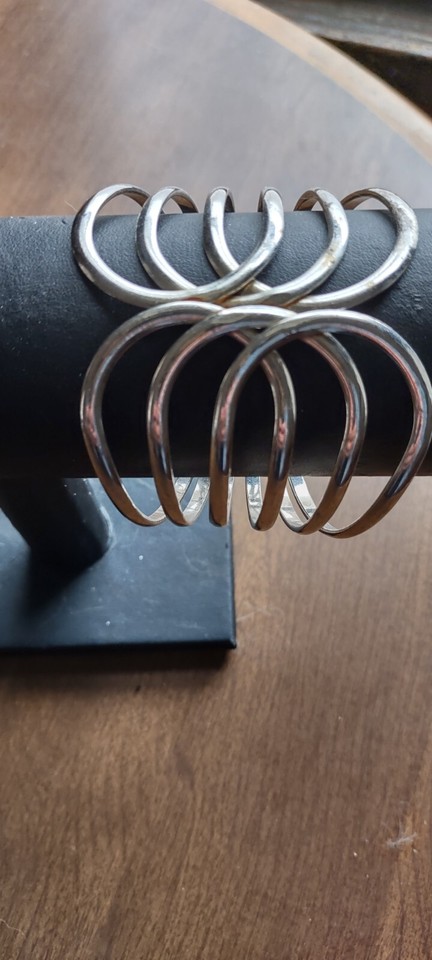 Vintage Spring Hinged Silver Tone Pierced Cuff Bangle Bracelet Art Deco ...