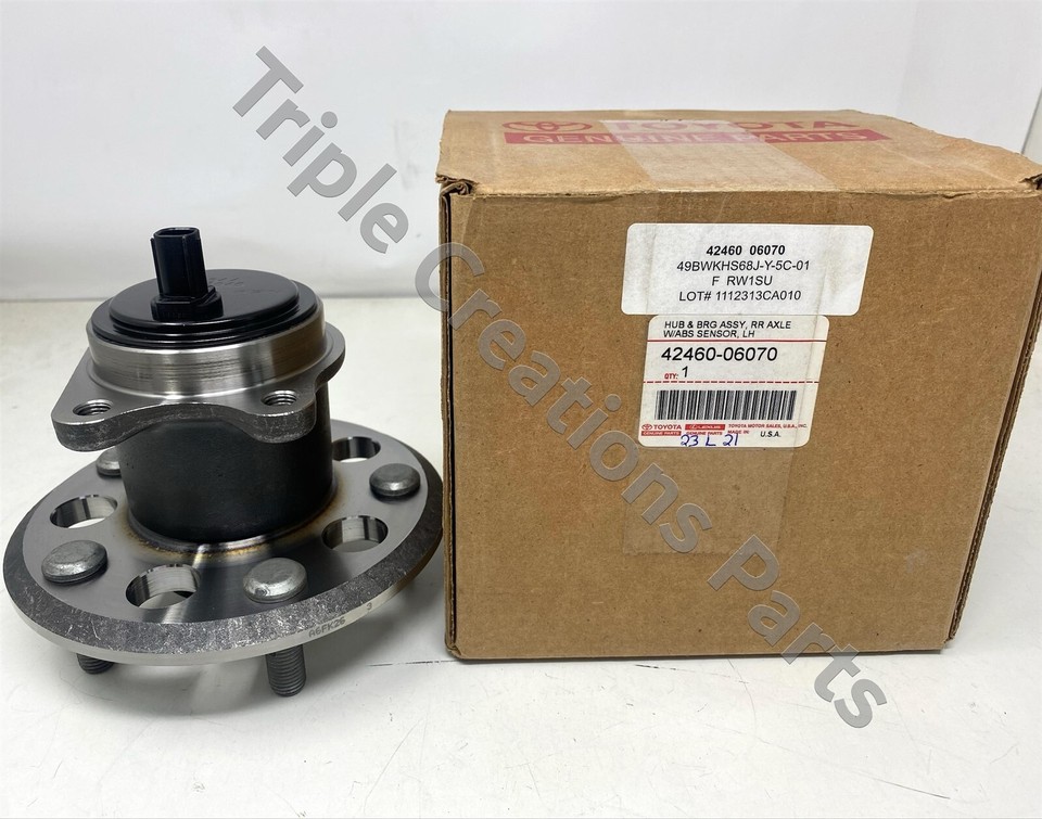 Toyota Genuine 4246006070 Hub & Bearing Assy Rear Axle LH 42460-06070 ...