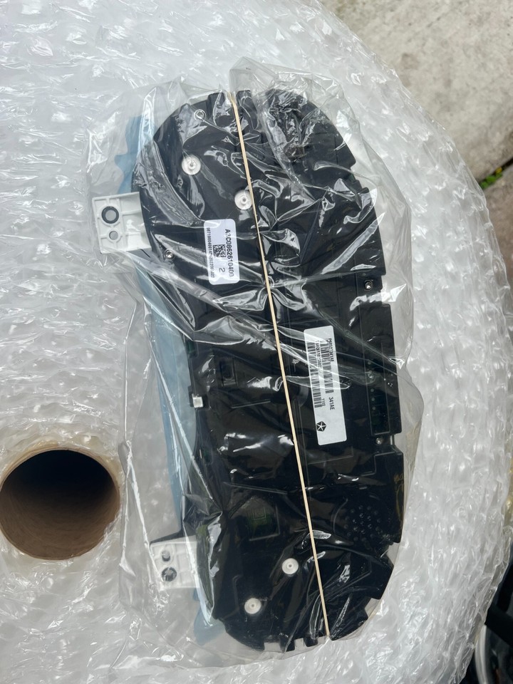 2019-2020 dodge Ram 1500 Instrument Cluster panel 68527341AE new oem | eBay