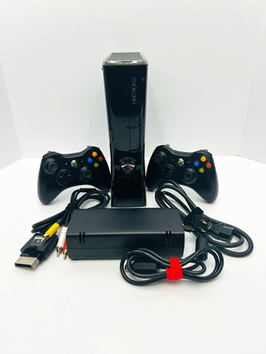 Xbox 360 S System Bundle w/Two Controllers | eBay