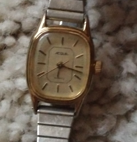 Acqua by Timex Rectangular Quartz Watch w/ Elastic Metal Band | eBay