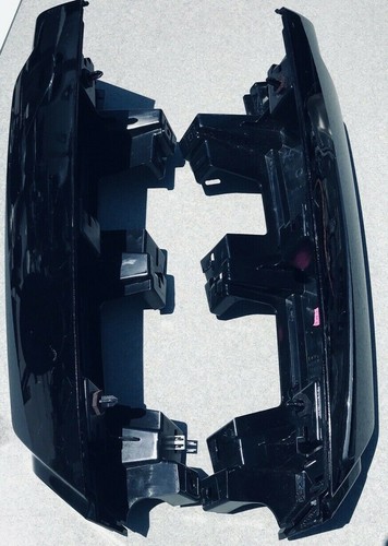 84741494 OEM Pillar Trim Molding Right RH-LH 2020-2022 Tahoe Yukon ...