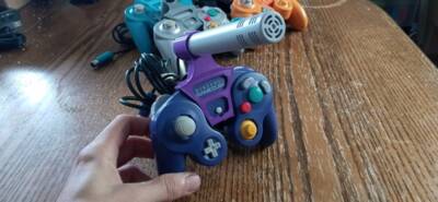 Nintendo GameCube Microphone Controller Clip | eBay