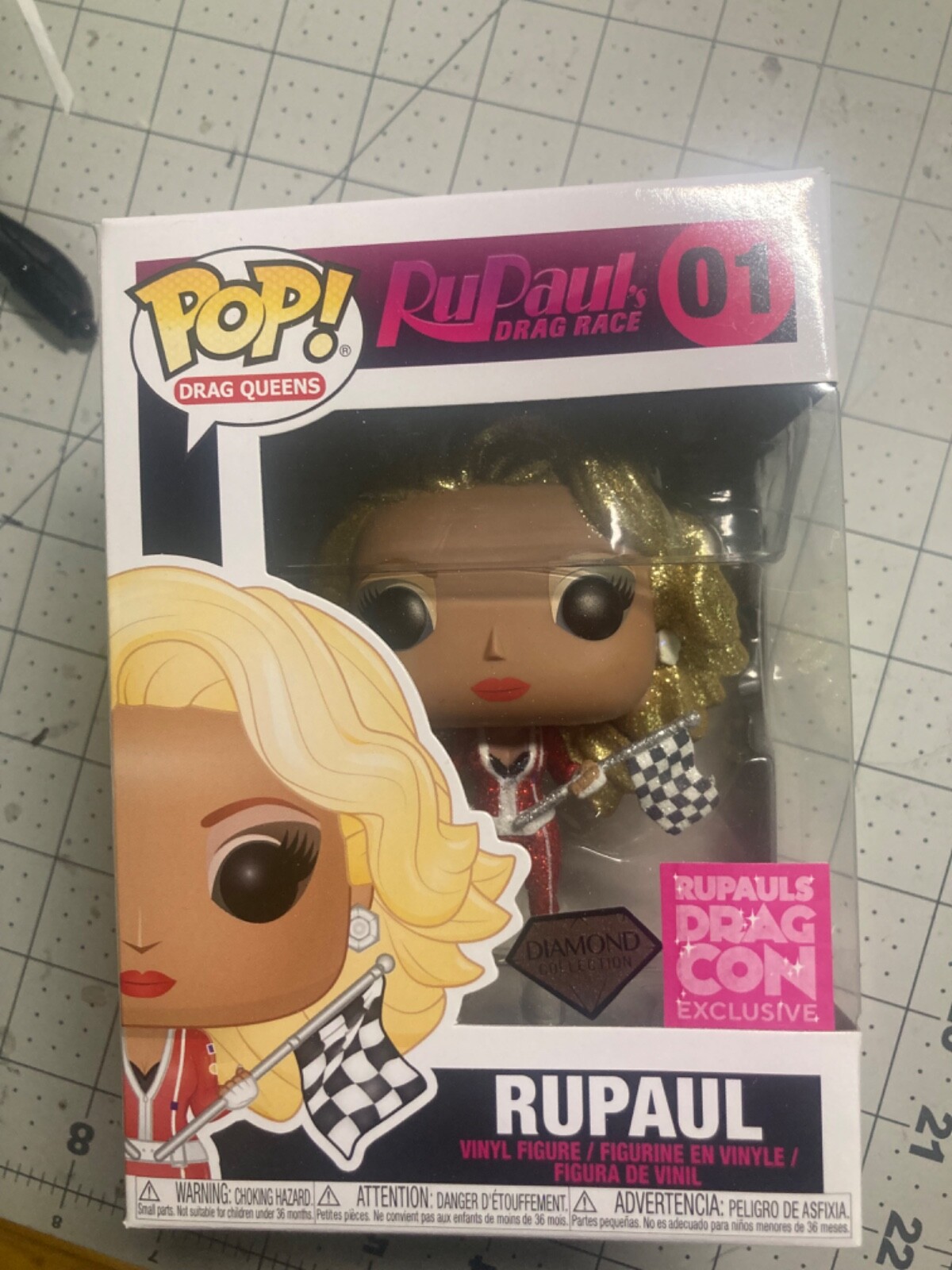 Funko Pop! Vinyl: Drag Queens - RuPaul (Diamond Glitter) - Hot Topic ...