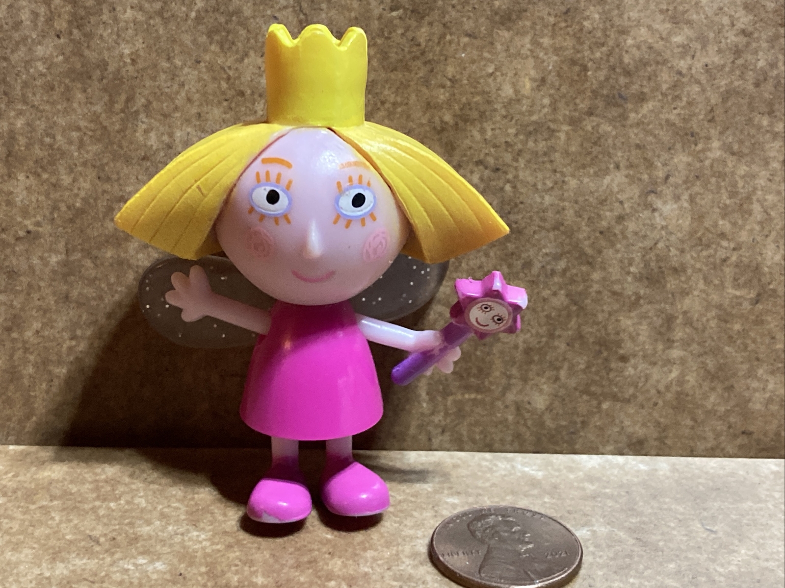 Ben and Holly’s Little Kingdom Toy Figure Holly Holding Magic Wand and ...
