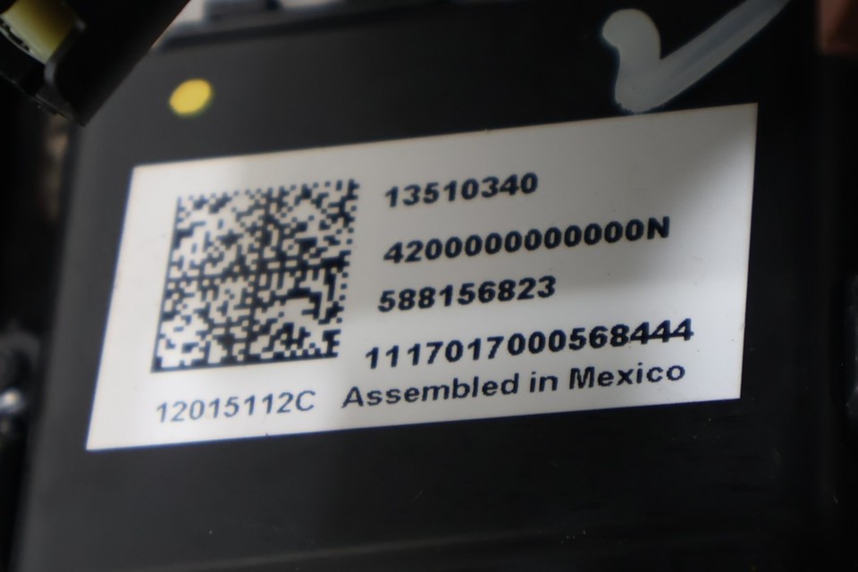 2015-20 CHEVROLET SUBURBAN FRONT RIGHT PASSENGER SIDE SEAT LOWER TRACK ...