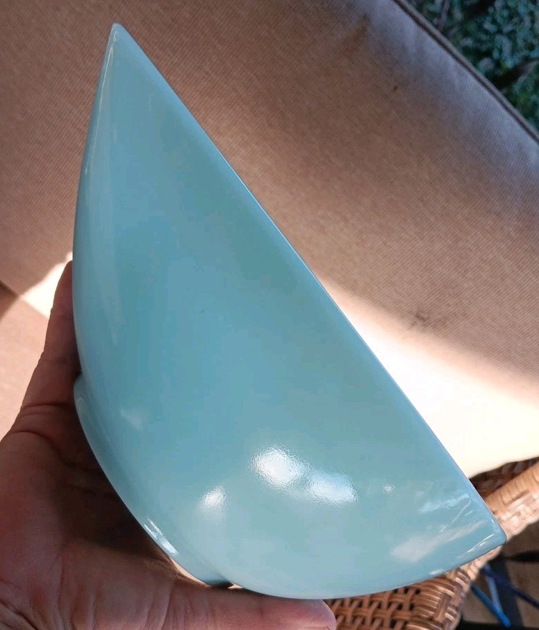 Vintage Fire-King Glass Robin Egg Blue Teardrop 9.25" W Mixing Bowl ...