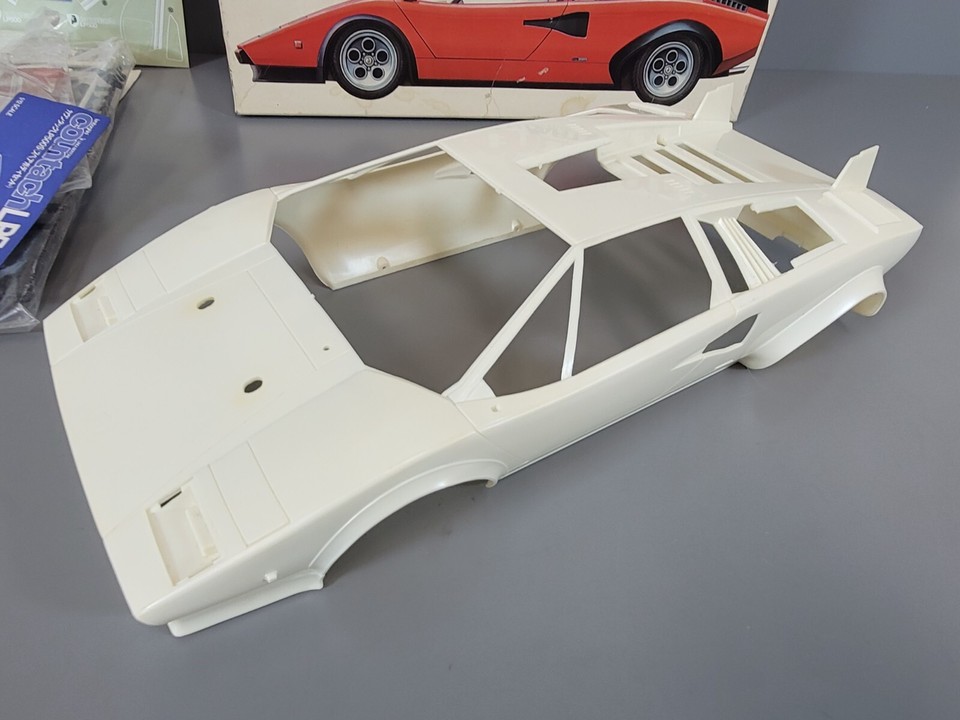 Tamiya R/C 1/12 Lamborghini Countach LP500S Spare Body Parts Set ...