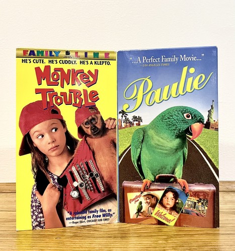 Monkey Trouble (VHS, 1994) & Paulie (VHS, 1998) Lot of 2 VHS tapes 90s ...