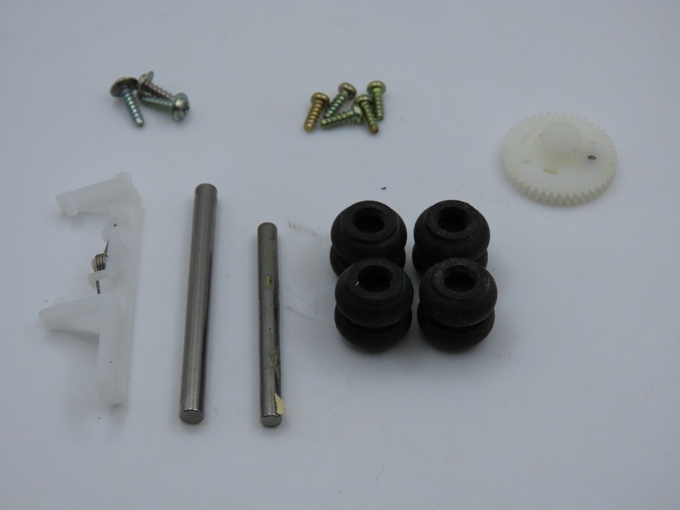 Nintendo GameCube OEM Laser Replacement Parts screws, rails, Tensioner ...