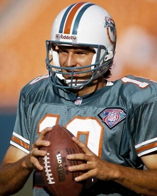 BERNIE KOSAR 8X10 PHOTO MIAMI DOLPHINS NFL FOOTBALL CLOSE UP | eBay