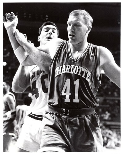 TIM KEMPTON Charlotte Hornets with Bill Laimbeer Basketball NBA 8x10 ...