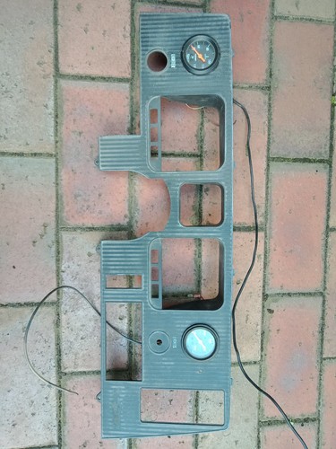 HOLDEN KINGSWOOD HQ DASH FACIA. COLUMN AUTO. GENUINE GM ute van sedan ...