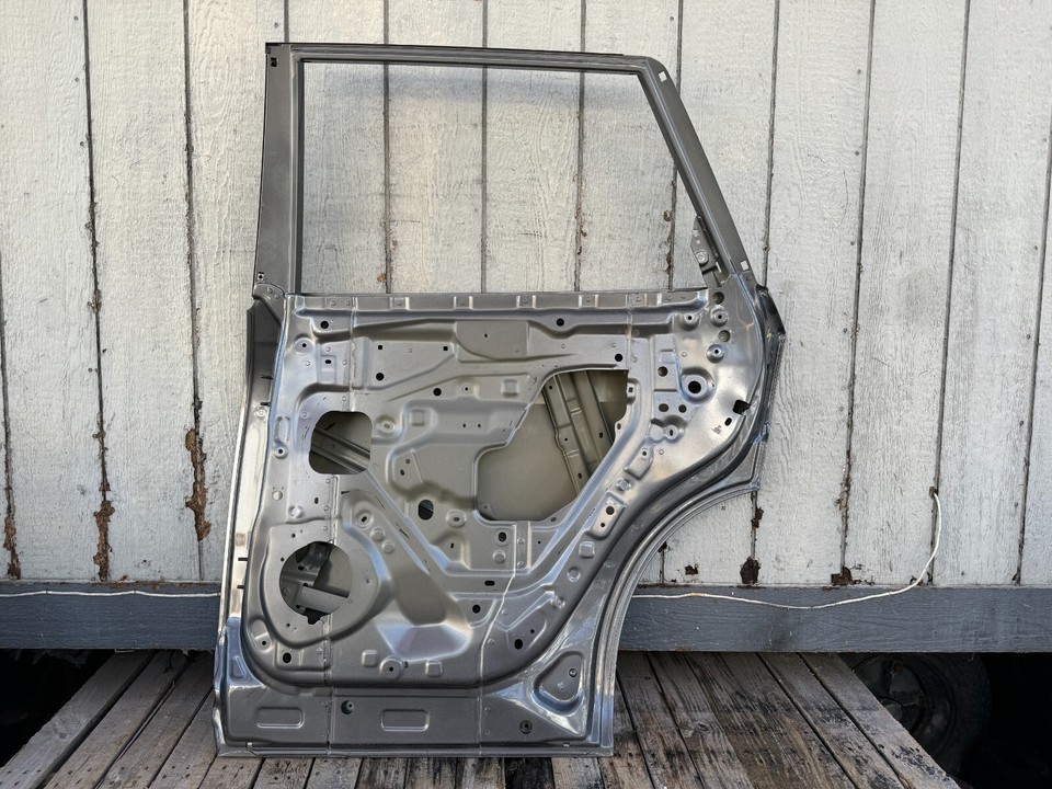 2021-2024 Nissan Pathfinder RIGHT REAR Door Shell | Gray | OE