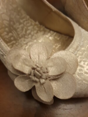 Ruby Shoo, Cream And Gold Court Shoe, VGC Size 7/40 | eBay UK