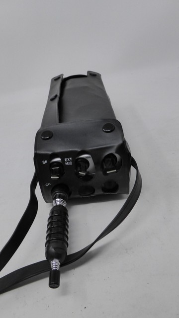 Realistic Trc-215 Handheld 5w 6 Channel CB Radio Transceiver Walkie ...