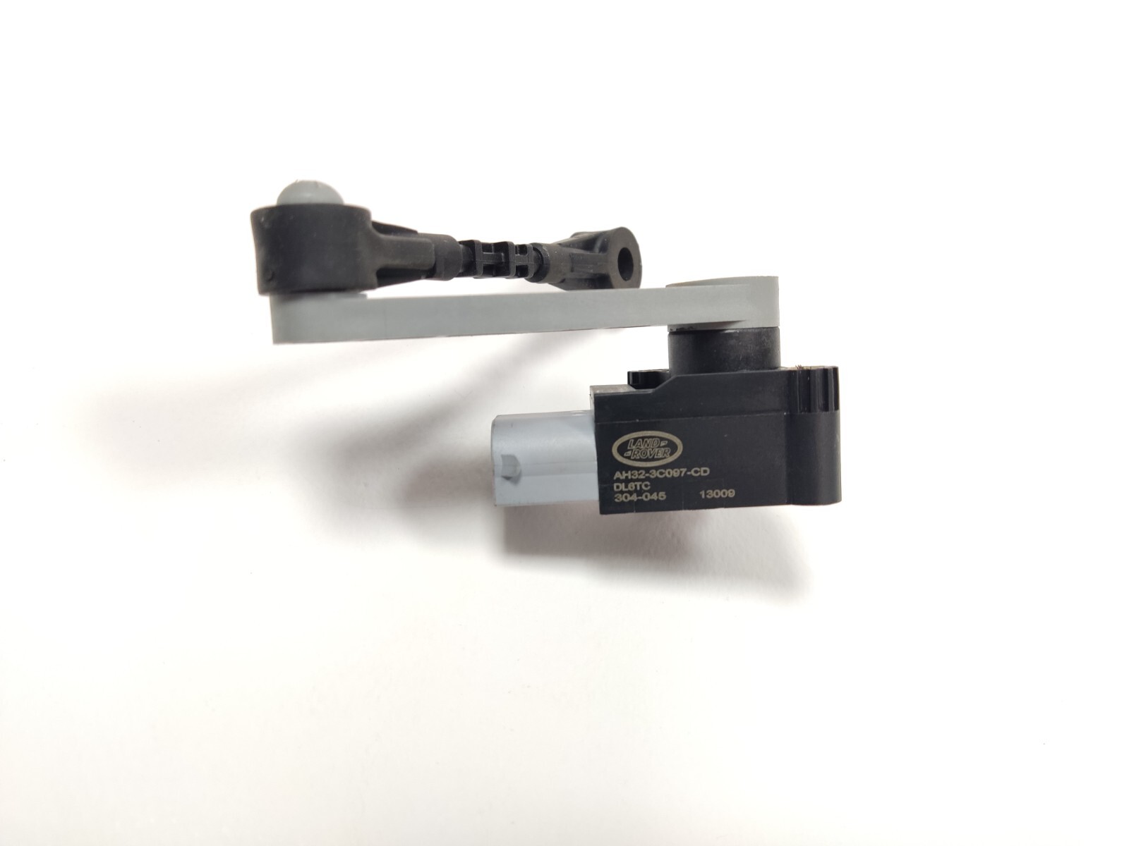 New Genuine Land Rover Front Suspension Ride Height Sensor LR023649 ...