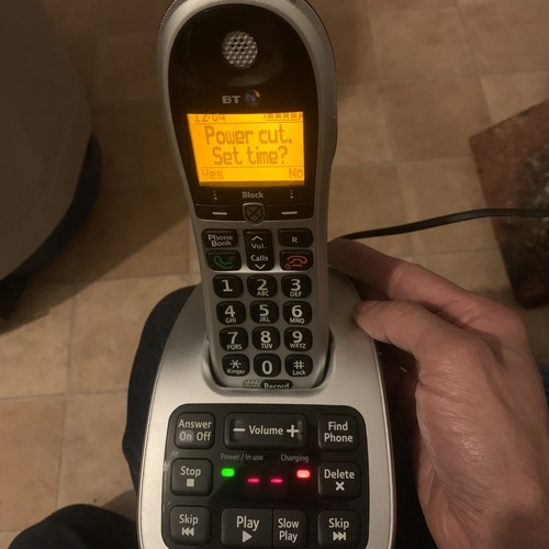 BT Big Button 4600 Telephone with Answer Machine - Single | eBay.de