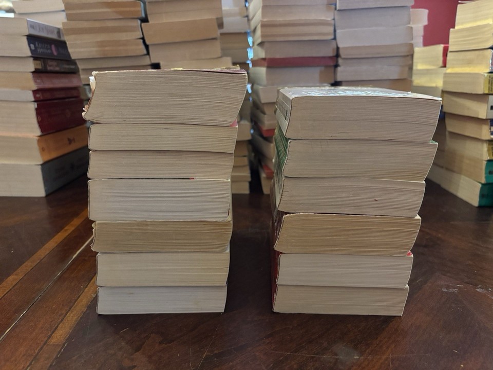 Lot of 13 DANIELLE STEEL Romance, Women’s Fiction, Family Saga ...