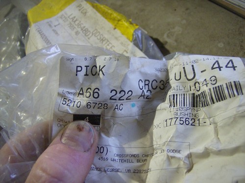 GENUINE MOPAR 52106728AC STEERING GEAR BRACKET BUSHING | eBay