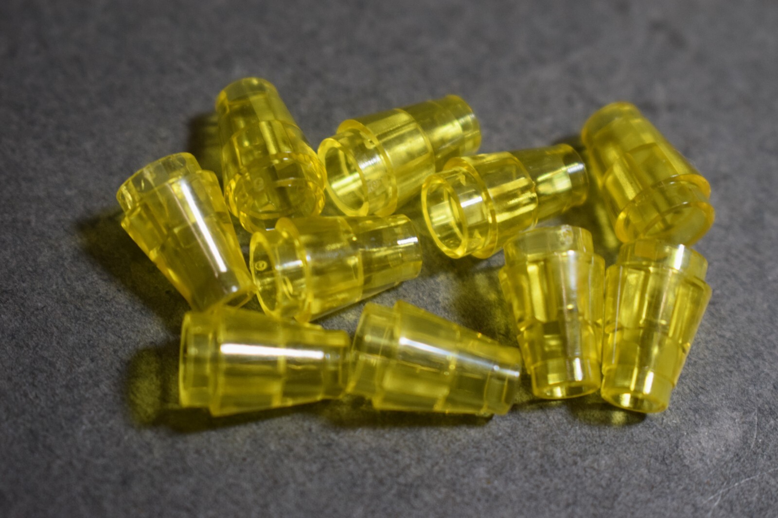 Lego 4589 Brick 1x1 Cone Round Select Colour Pack of 10 | eBay