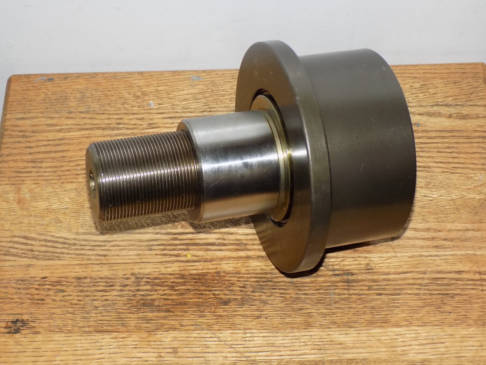 OSBORN FLRE-5 Load Runner Flanged - Eccentric Stud 5" Roller | eBay