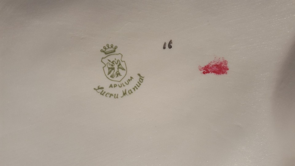 VTG Hand Made Romania PORCELAIN LACE VICTORIAN FIGURINE Apulum Lucru ...