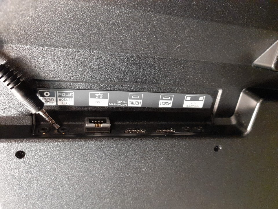 LG 55UH5C 55" 4K UHD 3840x2160 HDMI DP DVI-D Digital Signage Display ...