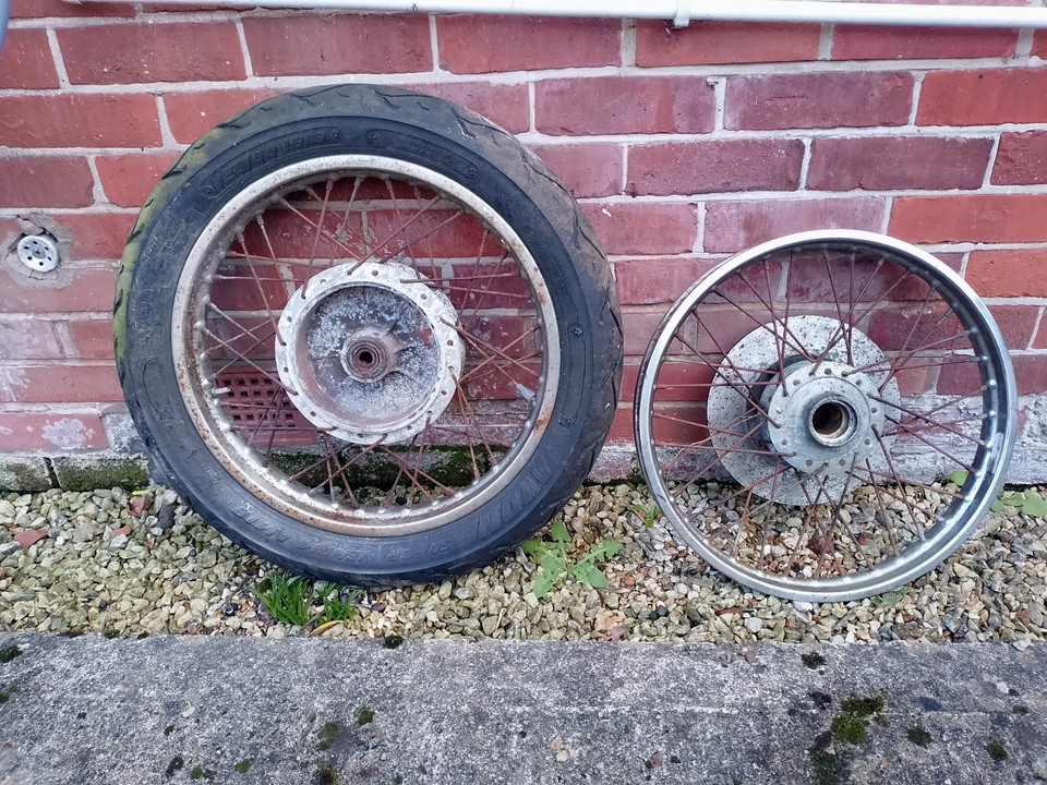 Kawasaki S2 Rolling Chassis - Frame, Forks, Wheels, Etc With NOVA | eBay UK