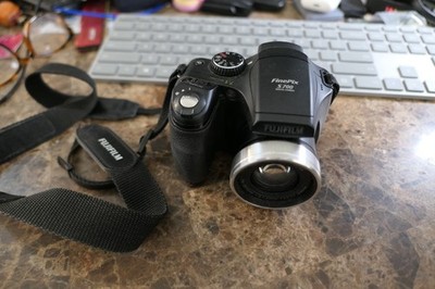 Fujifilm Finepix S700 7.1mp 10x Zoom | eBay
