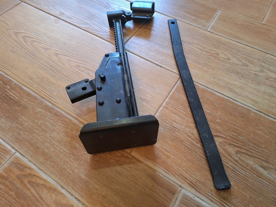 1926-1931 FORD Model T ~ Model A JACK & HANDLE- Walker MFG RARE Pat ...